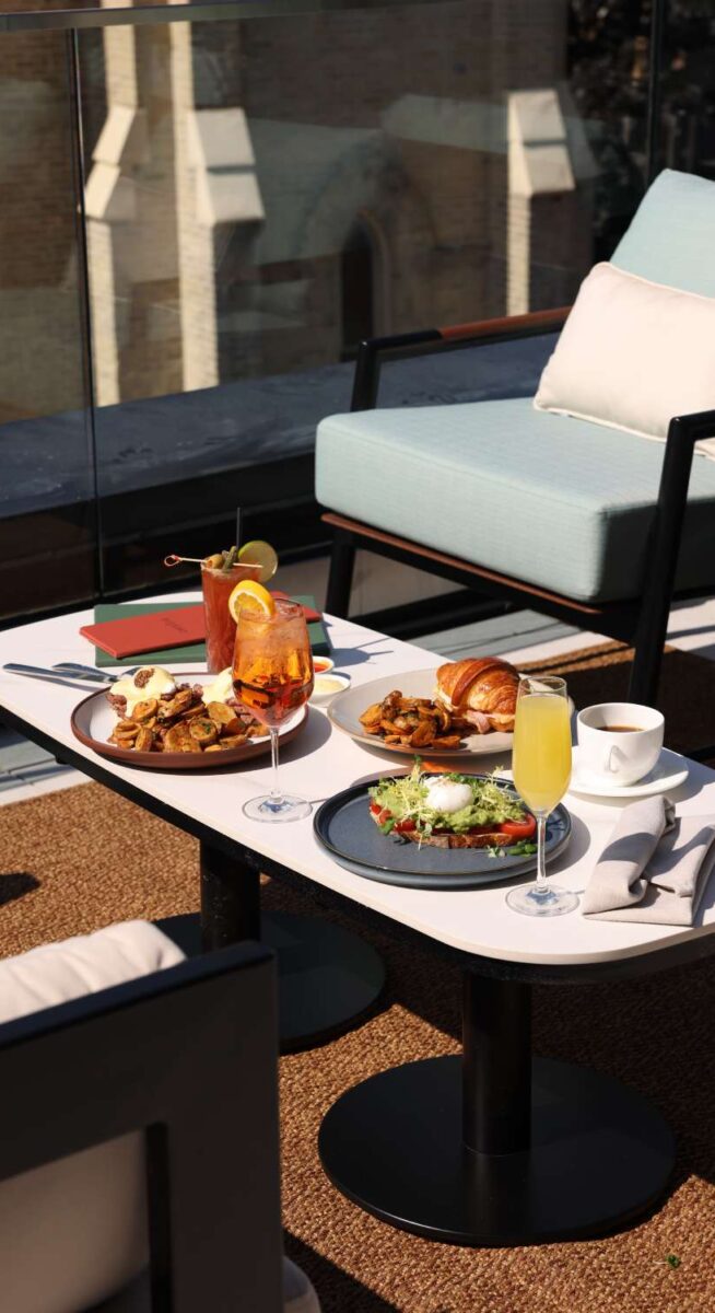 Overlea - Newmarket Rooftop Restaurant | The Postmark Hotel