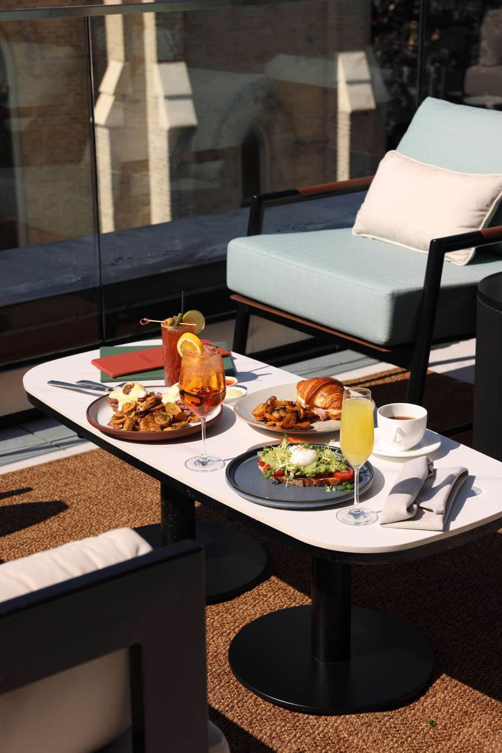 Overlea - Newmarket Rooftop Restaurant | The Postmark Hotel