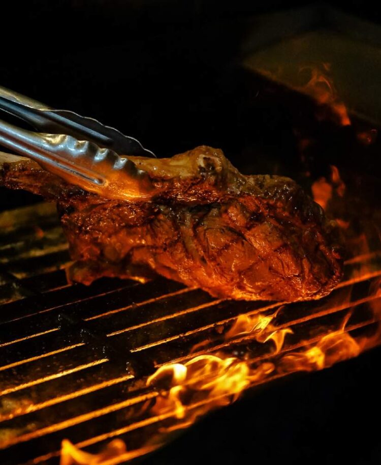 Overlea - Newmarket Rooftop Restaurant | The Postmark Hotel